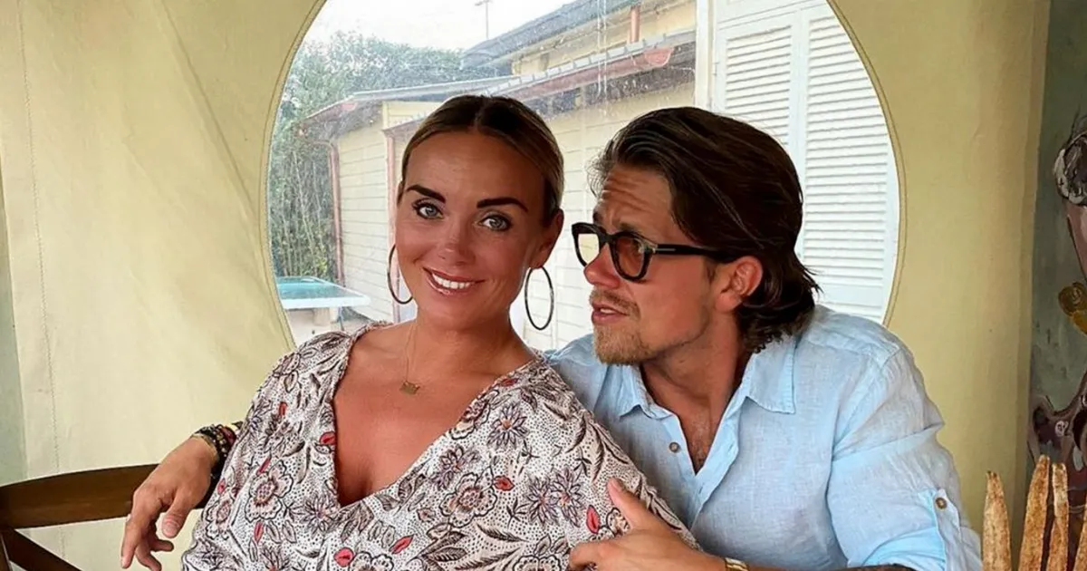 Om deze reden zijn André Hazes en Monique Westenberg wéér uit elkaar Om deze reden zijn André Hazes en Monique Westenberg wéér uit elkaar