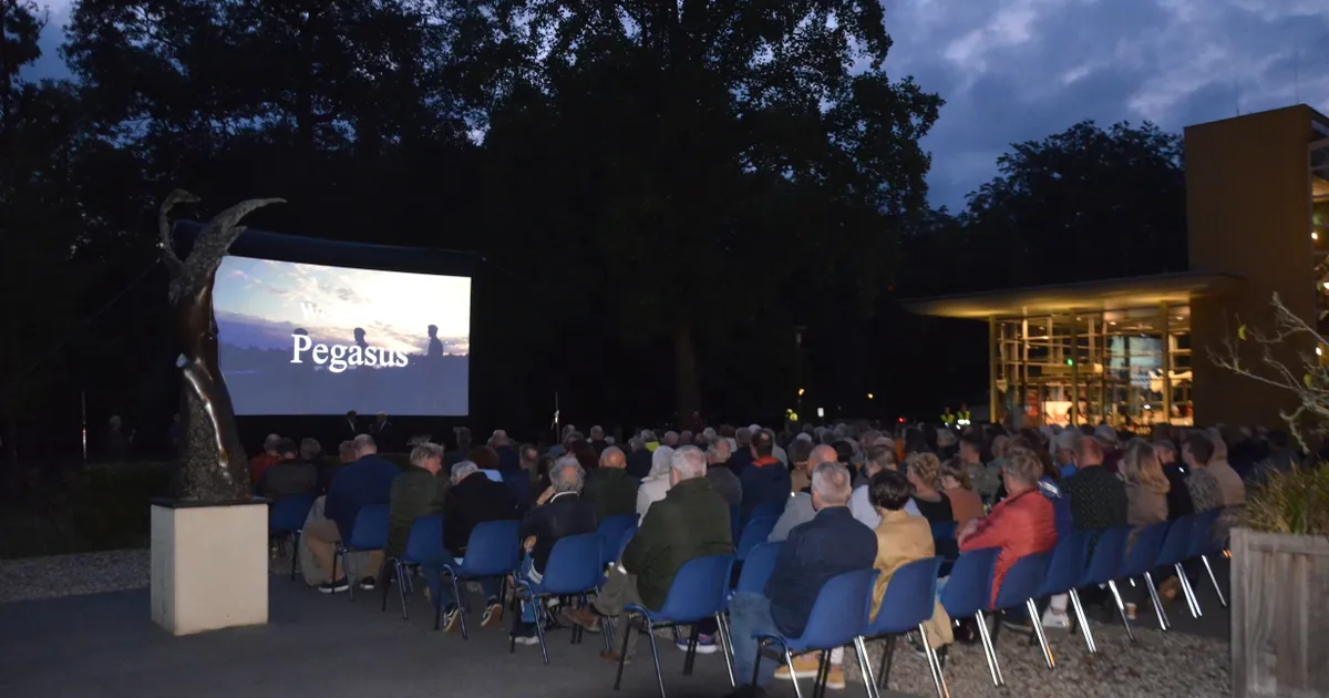 Pegasus eerst aan genodigden getoond bij Airborne Museum