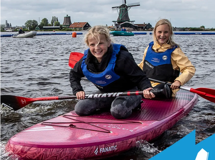 Meer dan 150.000 kinderen het water op in 10 jaar Optimist on Tour