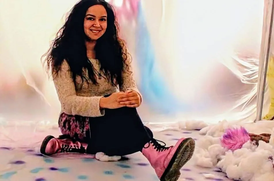 Morena Bamberger uit Herkenbosch in de New York Times: ‘We waren ooit wolven, nu zijn we ...