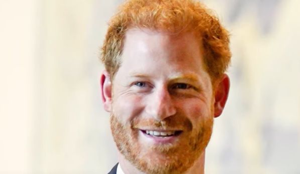 Vieze onderbroek Prins Harry blijkt zeer gewild veilingsitem: tonnen ...