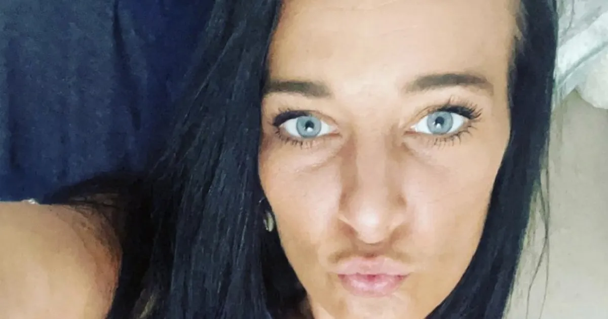 Nicol Kremers negeert haar kind: "Mama is even live"