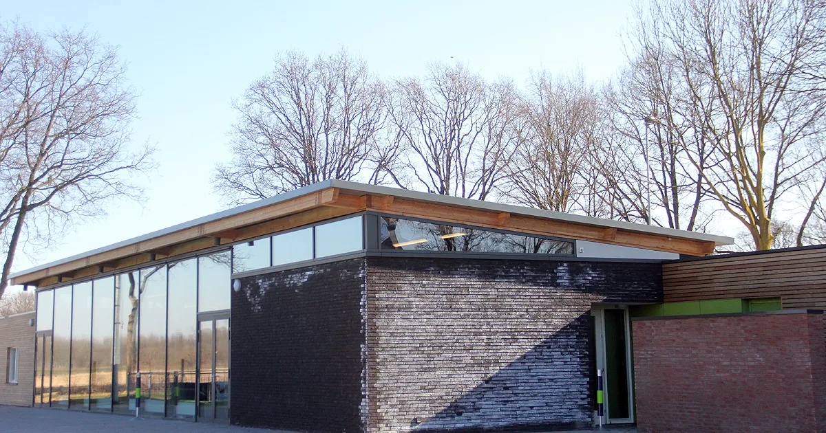 Vernieuwde accommodatie VV Zwentibold officieel in gebruik genomen