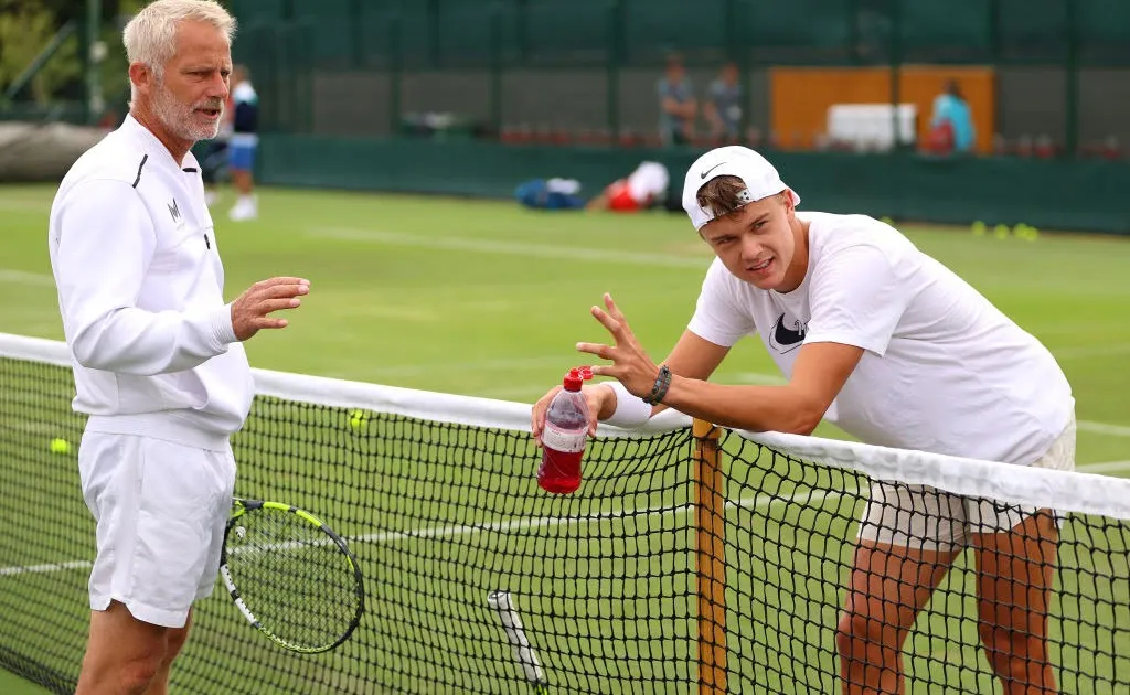 Holger Rune afslører: Derfor er Lars Christensen tilbage