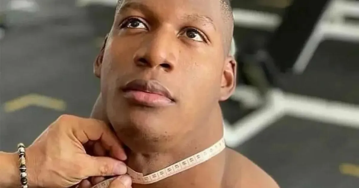 51 centimeter! Bodybuilder sætter imponerende rekord