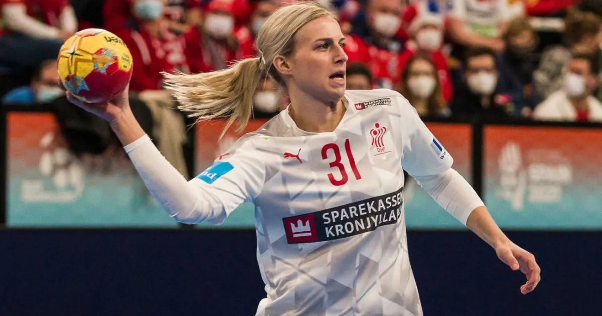 Simone Petersen i tårer: - Det har været et forfærdeligt år