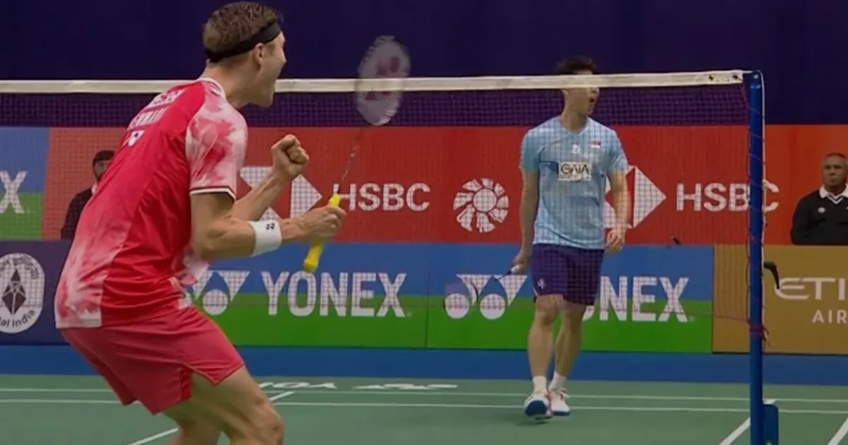 Viktor Axelsen klar til semifinalen ved India Open