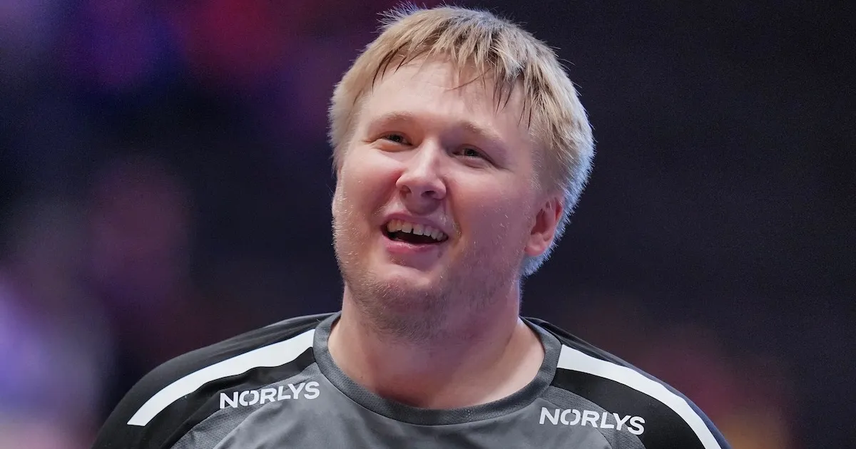 Emil Nielsen skifter til Veszprém og lander samme løn som Mathias Gidsel