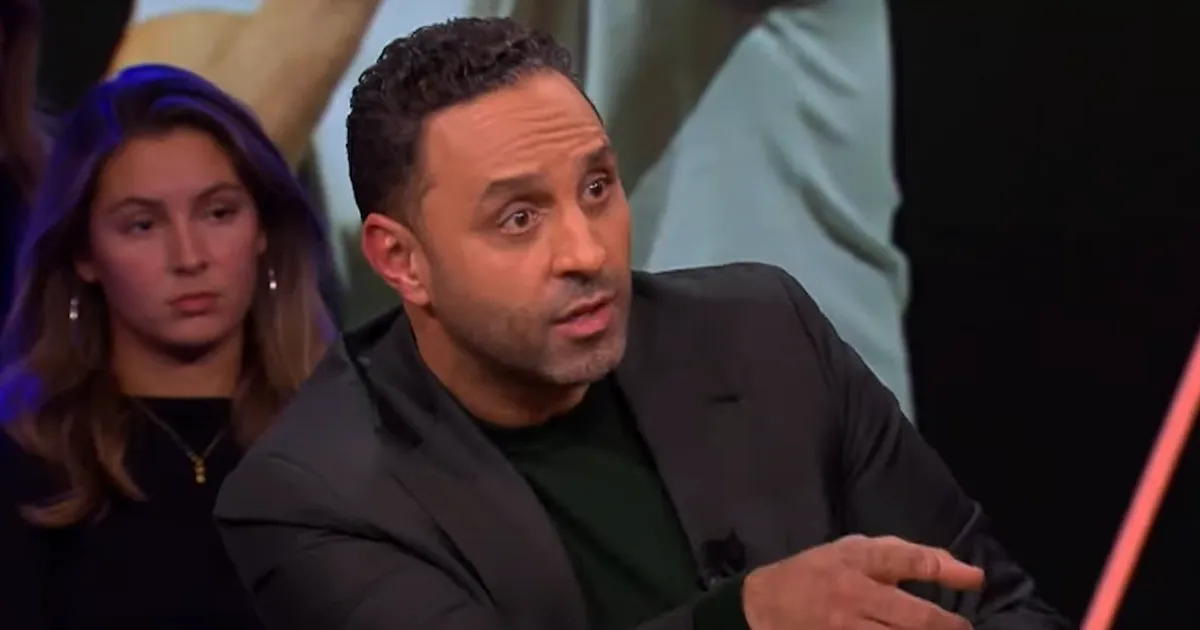 BNNVARA-talkshowhost Khalid Kasem legt functie neer na pijnlijke beschuldigingen van omkoping