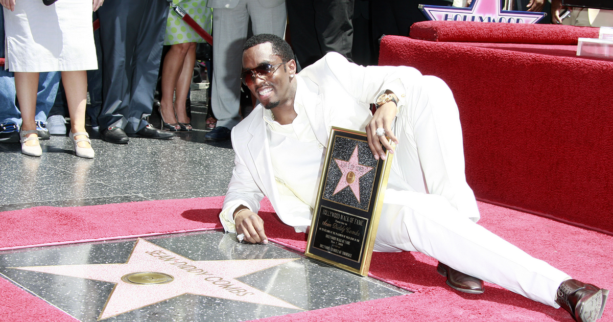 50 Cent onthult in nieuwe Netflix-docu het échte verhaal achter P. Diddy