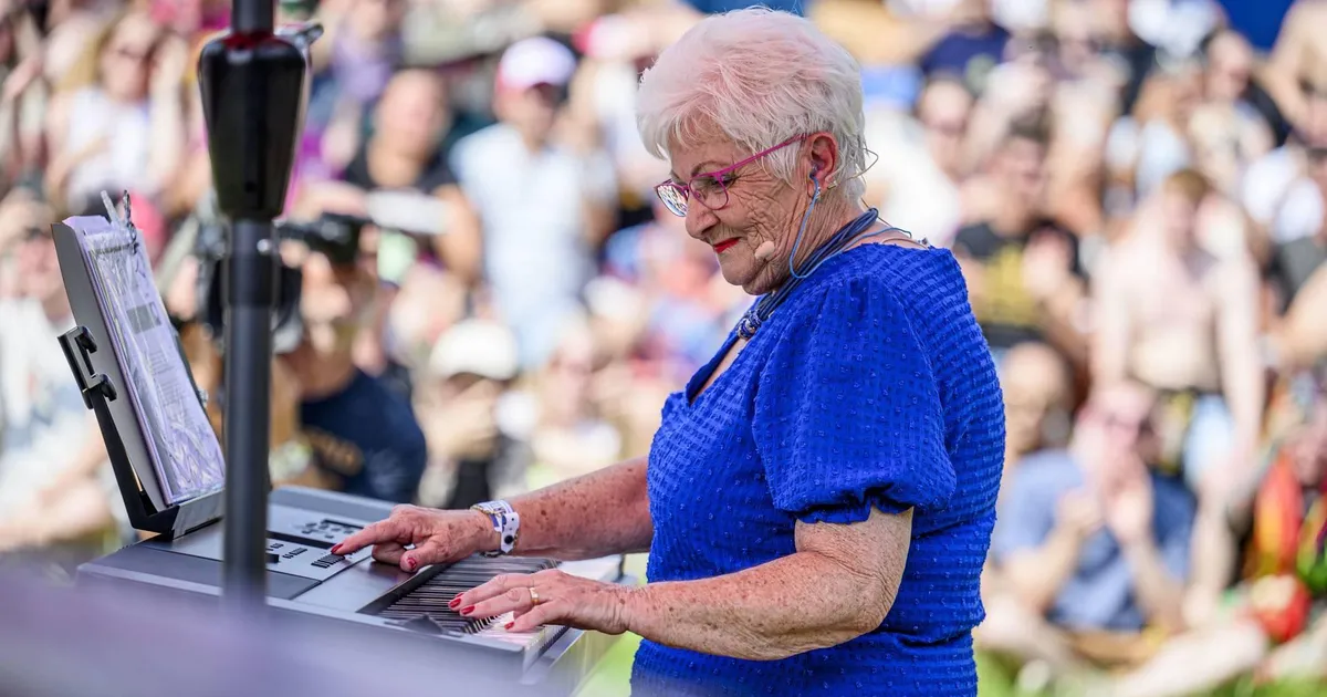 Orgel Joke vervangt Goldband op Zwarte Cross