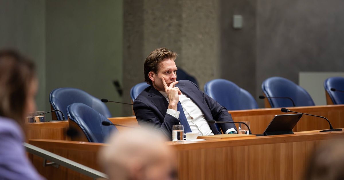 Minister verwacht revolutie op de weg door komst van zelfrijdende ...
