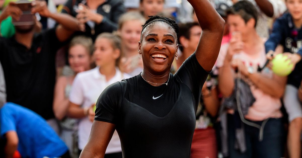 WATCH: Serena Williams Steals the Show with Crip Walk During Super Bowl ...