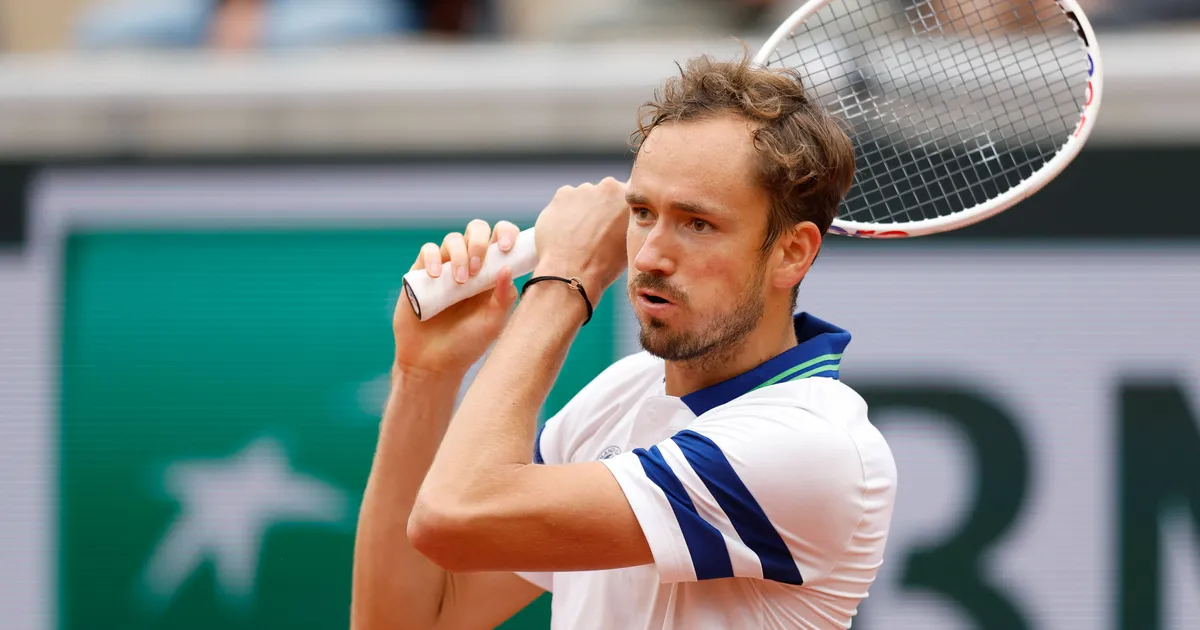 Medvedev's Dangerous Racket Throw Sparks Calls For Harsher Rules