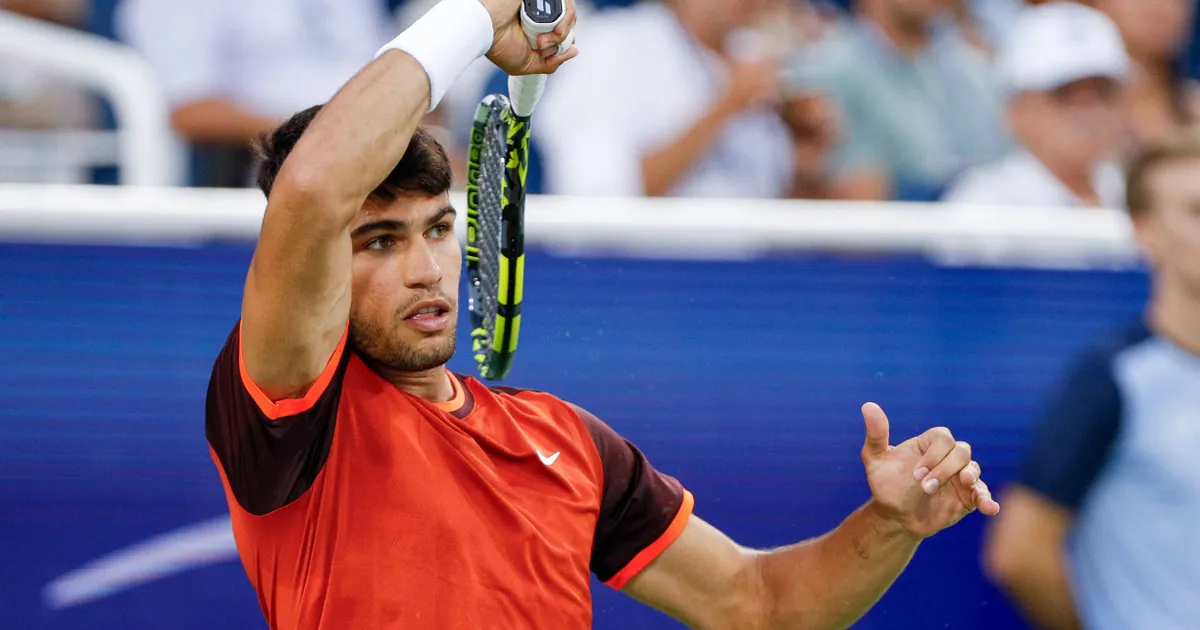 Alcaraz Apologizes For Breaking His Racket In Anger During Cincinnati Loss