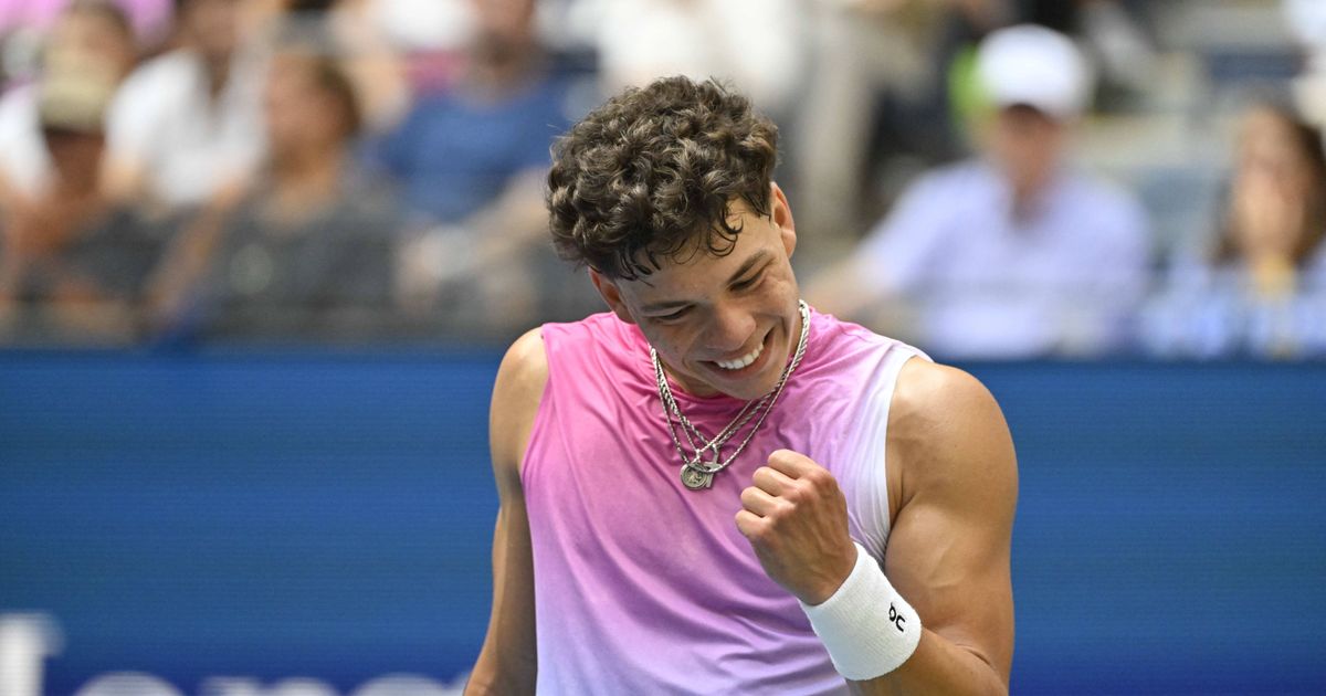 'The Mountain' Shelton Wins UTS In Frankfurt Thanks To Clutch Comebacks