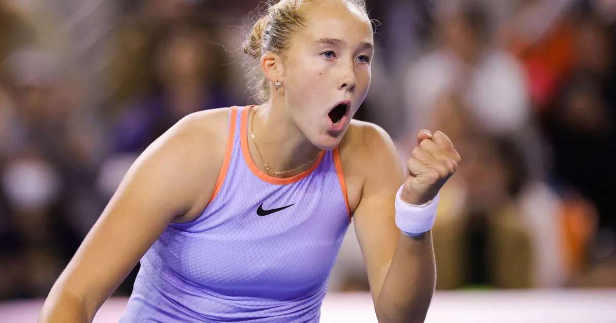 17-Year-Old Andreeva Reaches Maiden WTA 500 Final After Muchova's Retirement