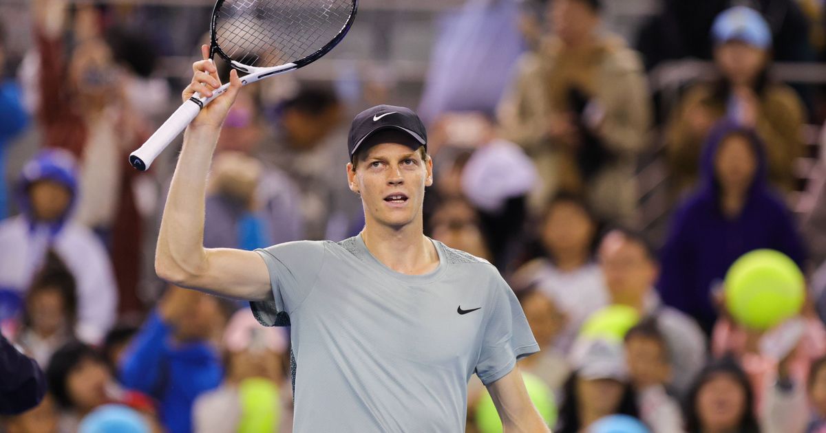 Sinner Secures Year-End World No. 1 Rank After Alcaraz's Shanghai Defeat