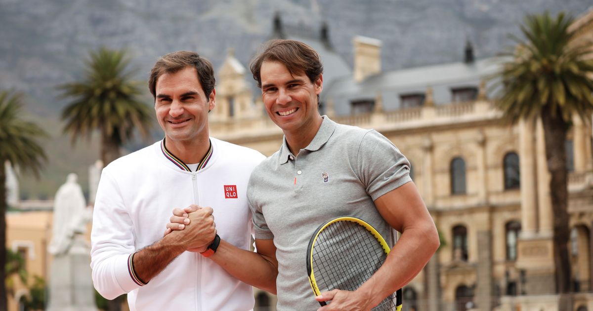 Roger Federer num momento de luz após a devastação inicial da derrota ...