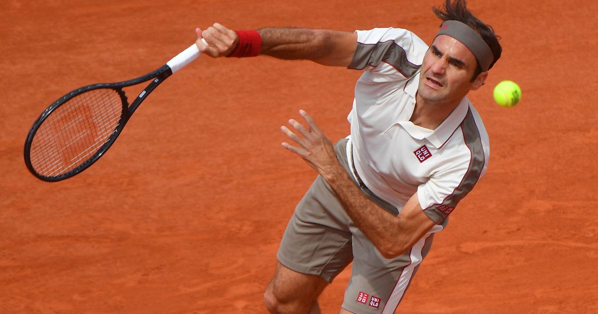 Will you bid? Federer's iconic 2011 French Open racket hits the auction ...