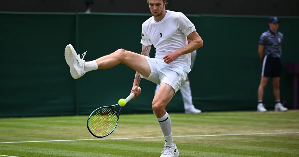 Jannik Sinner stunned: Alexander Bublik delivers massive upset at Halle ...