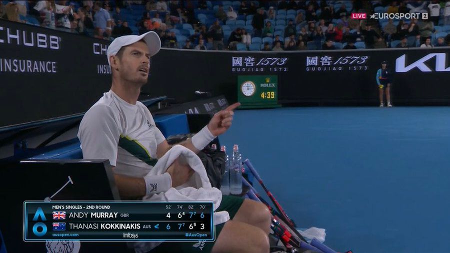 (VIDEO) Murray fumes at not being allowed toilet break: "It's three f ...