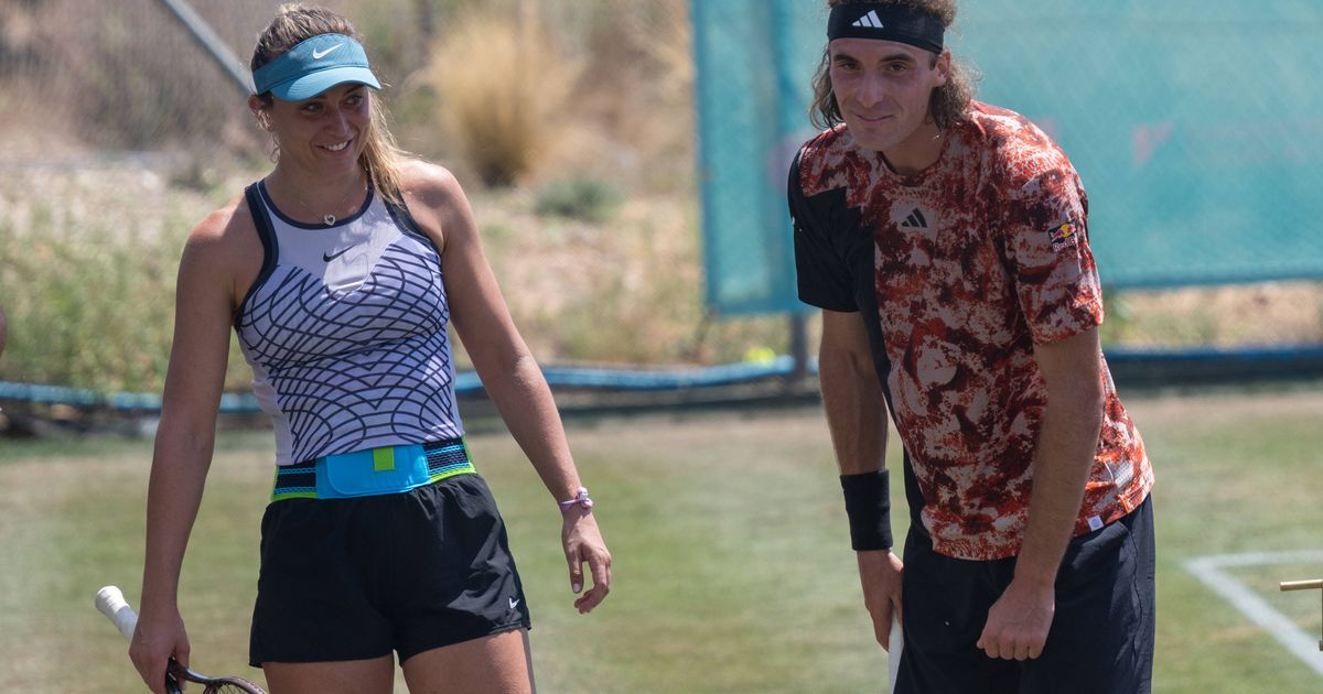 Daily Dose of Social Media: Tsitsipas's furious racket smash stuns ...