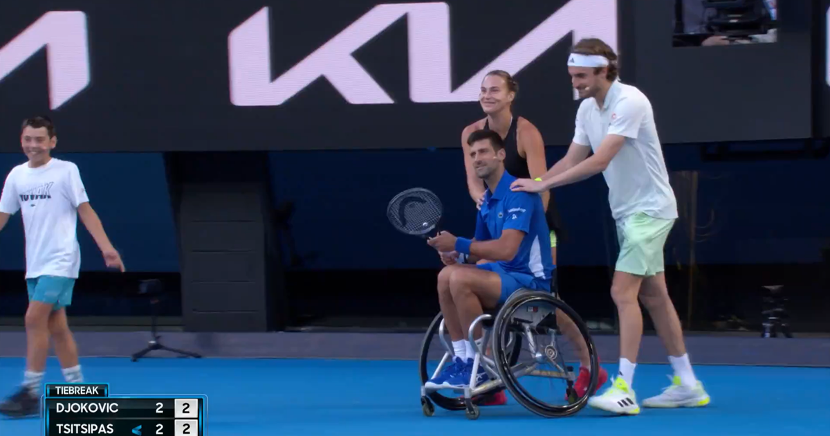 (VIDEO) Novak Djokovic experimenta ténis em cadeira de rodas com a ...