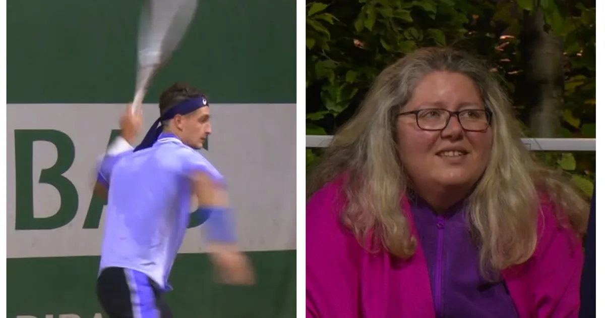 (VIDEO) Terence Atmane smashes ball in frustration, hits spectator but ...