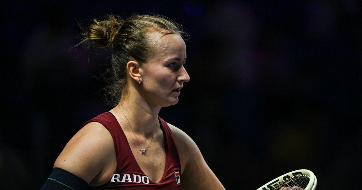 “Sometimes life throws unexpected challenges our way”: Barbora ...