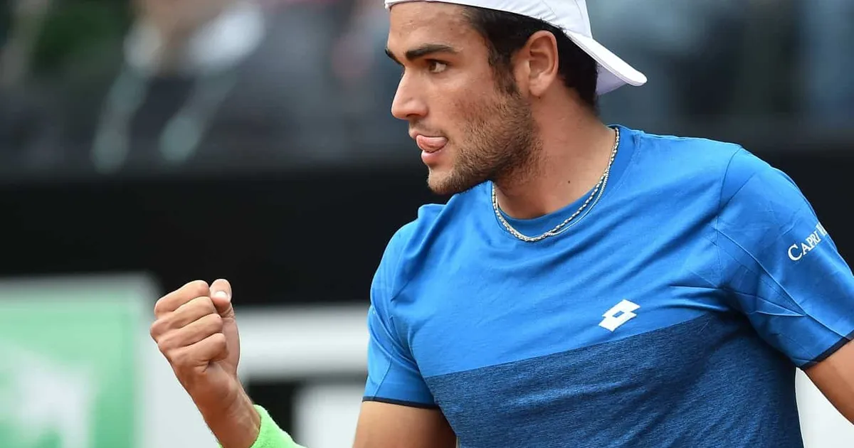 Davis Cup-Finals: Matteo Berrettini gewinnt ersten Punkt für Italien nach Kokkinakis-Spektakel