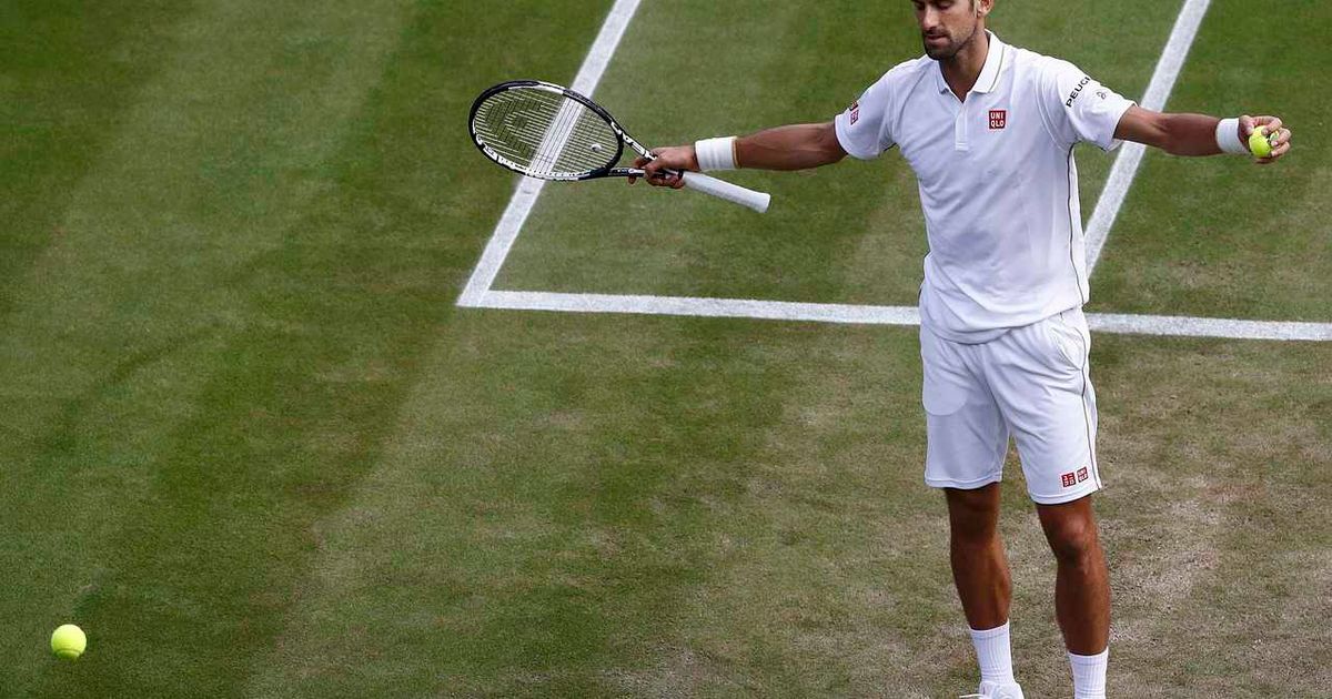 Djokovic makes large monetary donation to hospitals in Italy