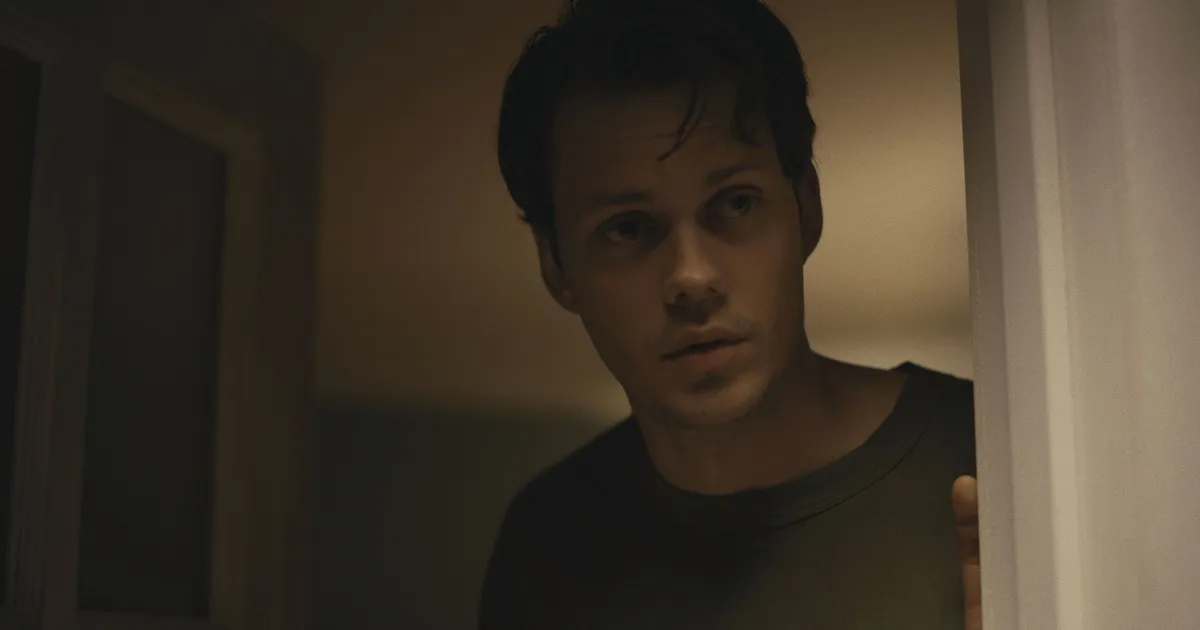 Bloedspannende horrorfilm met Bill Skarsgård en Georgina Campbell komt ...