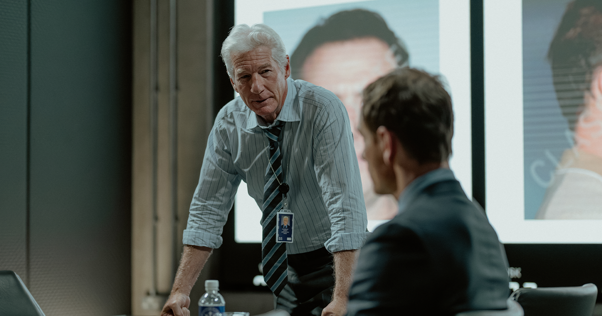 SkyShowtime deelt eerste beelden van nieuwe spionageserie 'The Agency ...