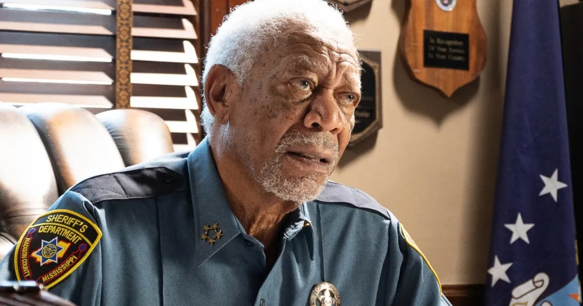 Zwaar bekritiseerde noir-thriller met Morgan Freeman ontpopt zich tot ...