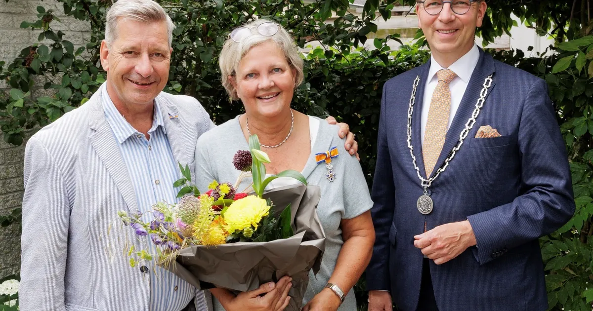 Marja van der Krans- van der Schuit krijgt onderscheiding