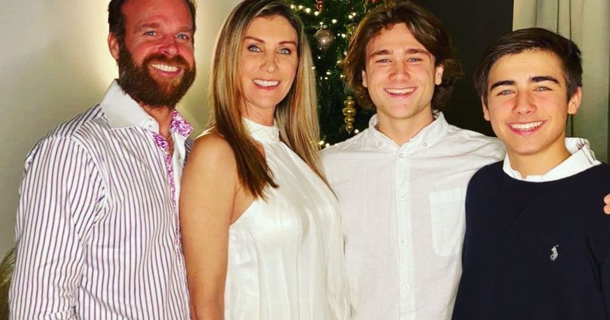 Dit is de échte reden van de scheiding tussen Debby Pfaff en Nicolas ...