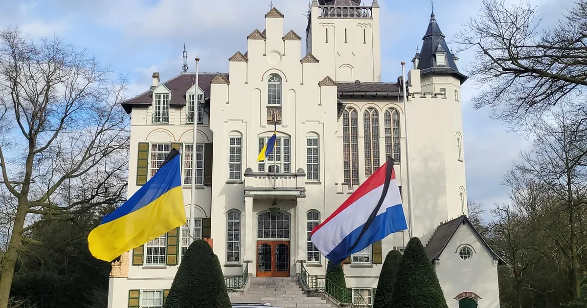 Ontroerende en hartverwarmende bijeenkomst in kapel Reinier van Arkel