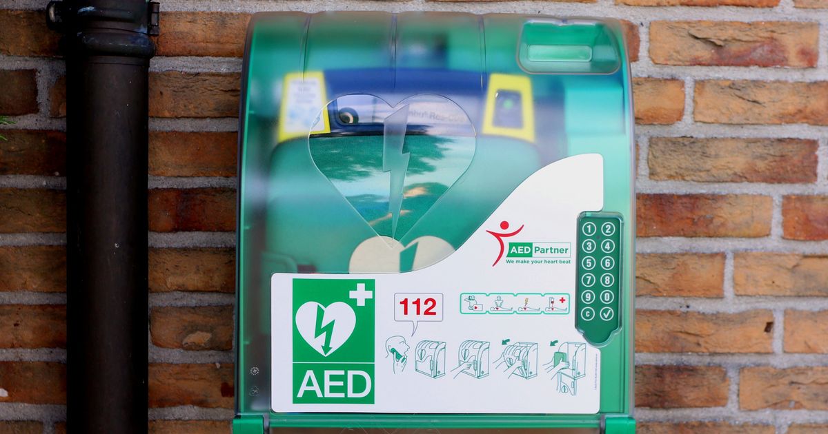 Hang een AED aan je muur en red levens