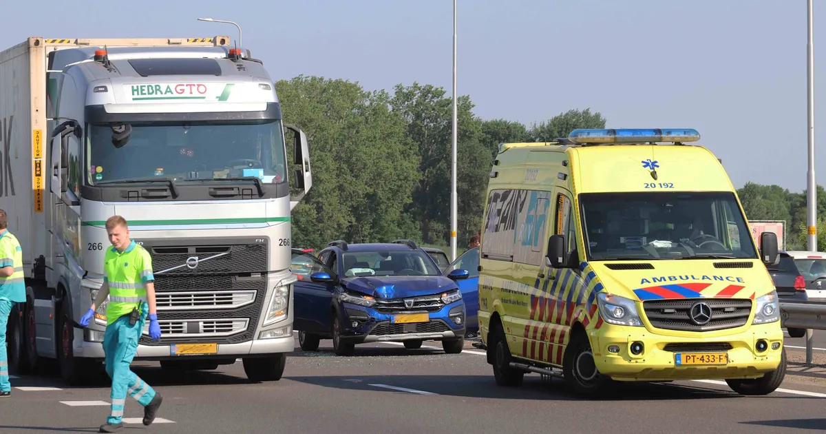 Ongeval A59 bij Waalwijk veroorzaakt file richting centrum