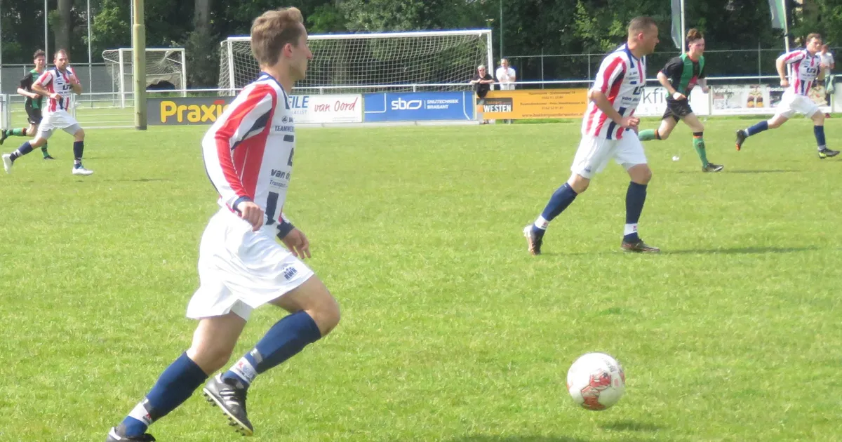 R.W.B. treft in nacompetitie v.v. Steenbergen