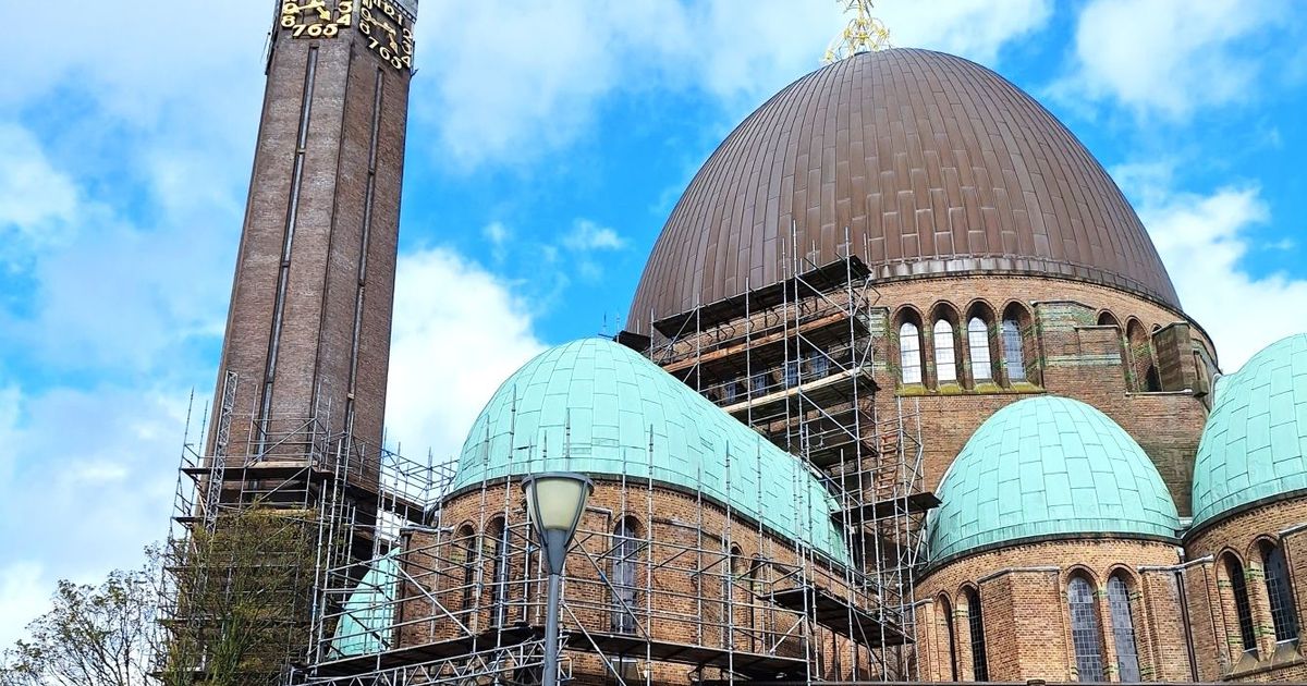 Beeldbepalende Sint-Jan de Doperkerk in de steigers tot komend voorjaar