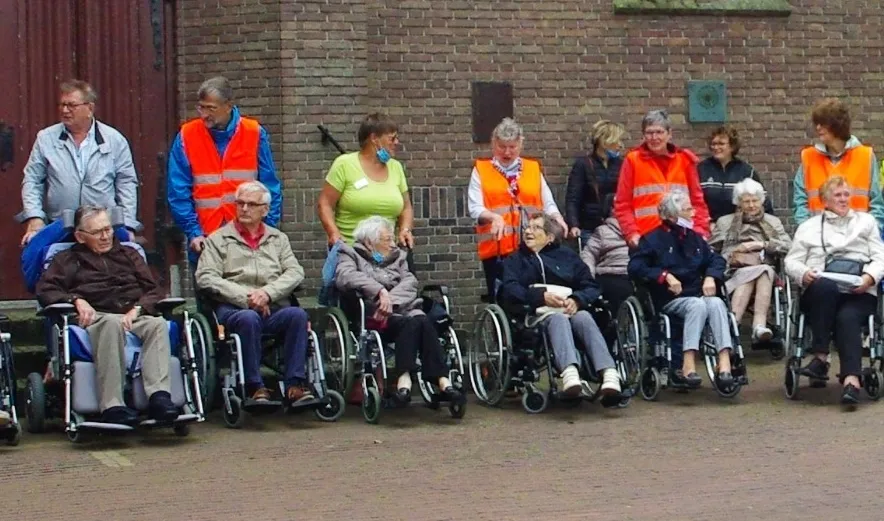 Dorpswandeling 2021 Zonnebloem Waspik