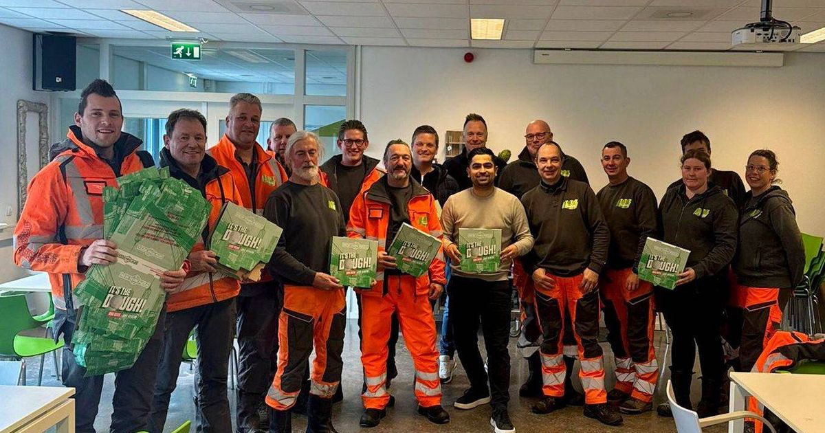 VVD Waalwijk verrast medewerkers buitendienst met pizza’s voor inzet ...