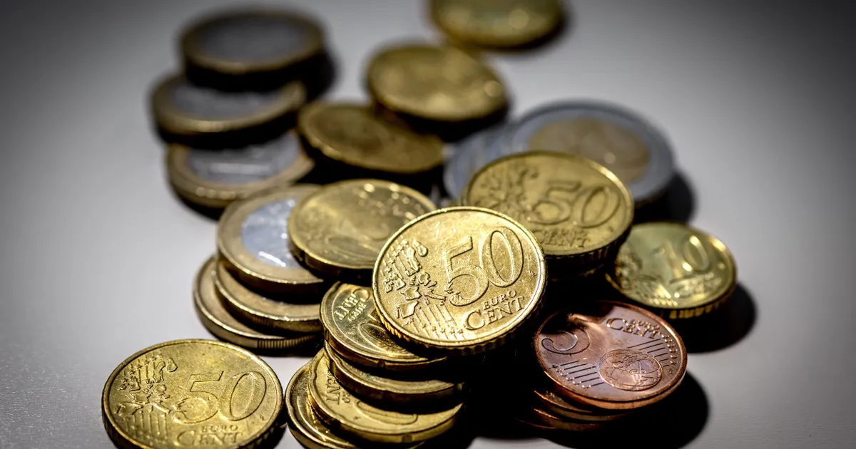 Geld moet rollen: groot tekort aan muntgeld en het is Poetins schuld