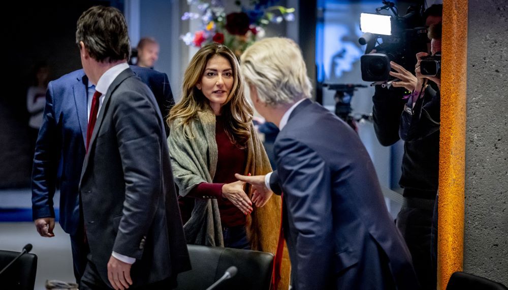 VVD-prominenten roepen Yesilgöz tot de orde: ga wel regeren met PVV