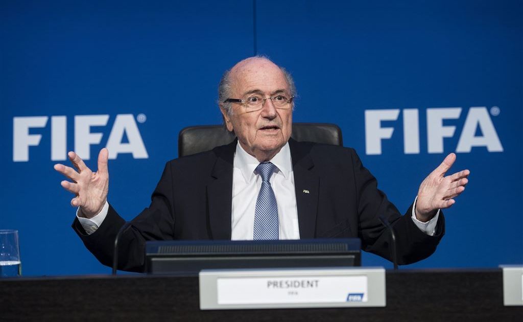 'Broer Blatter onder druk gezet door Platini'