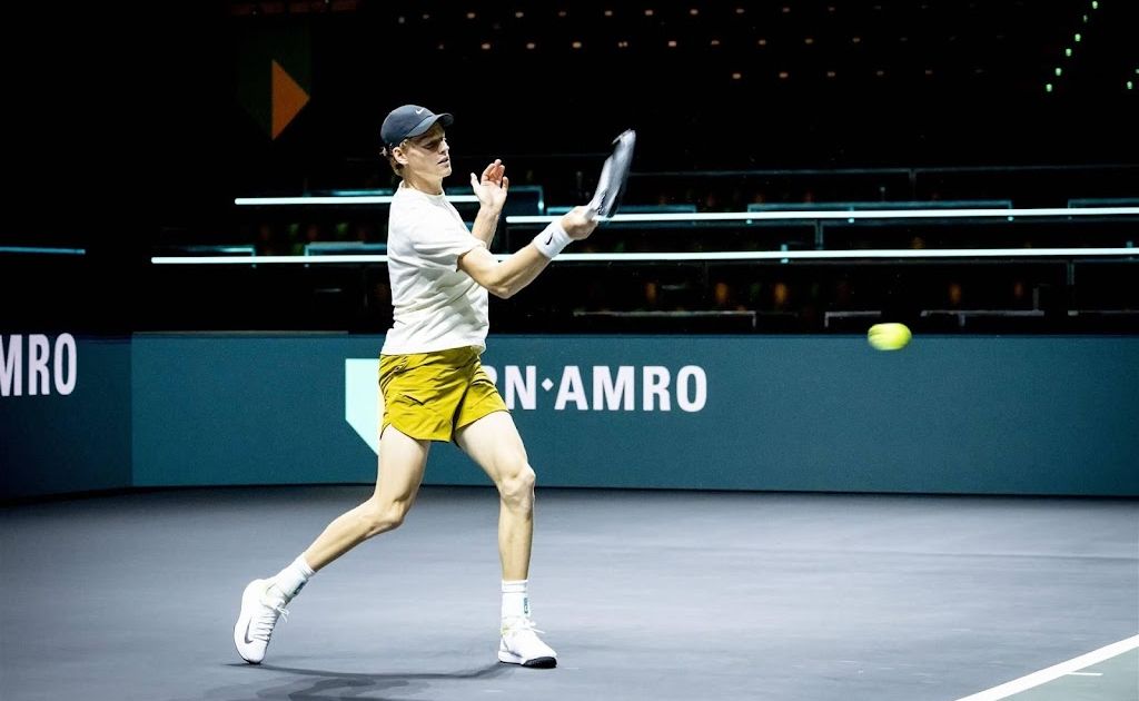 Sinner aast op eerste plek wereldranglijst tennis