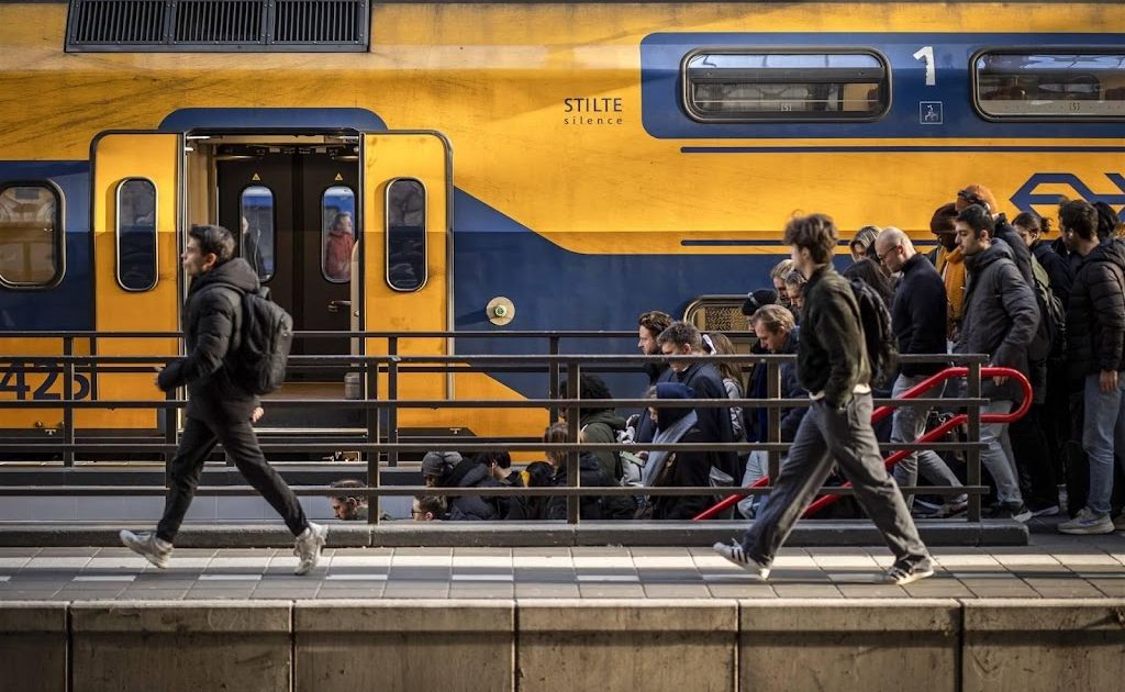 Rover: plaats NS en ProRail onder streng toezicht