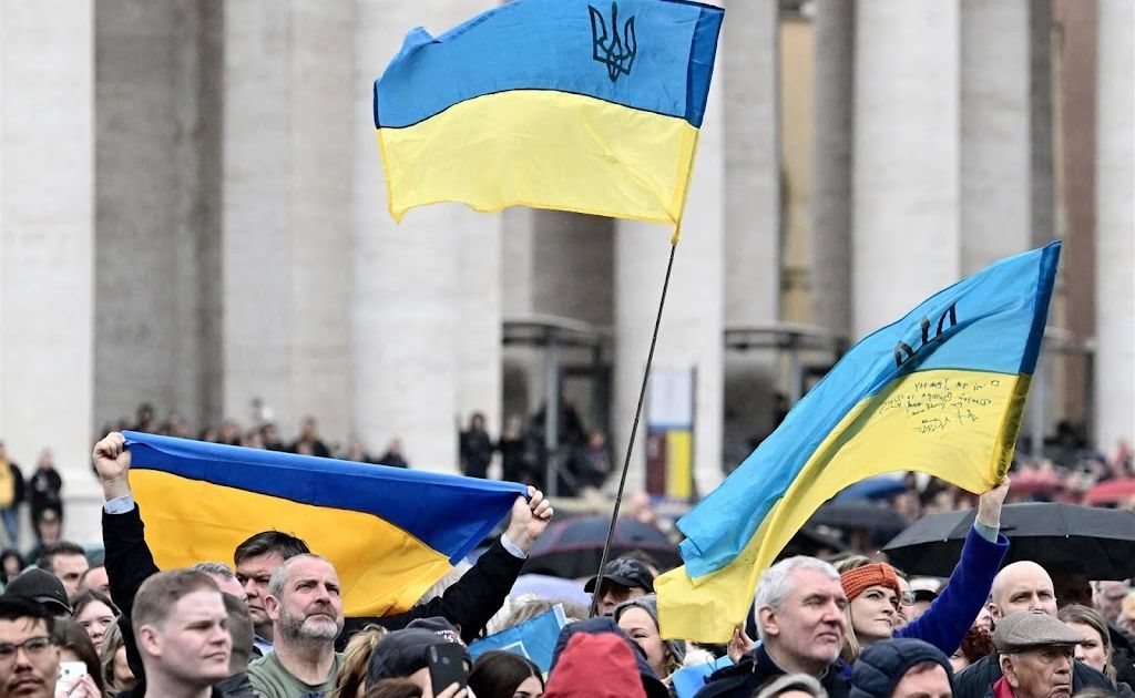 Oekraïne verwerpt oproep paus om witte vlag te hijsen